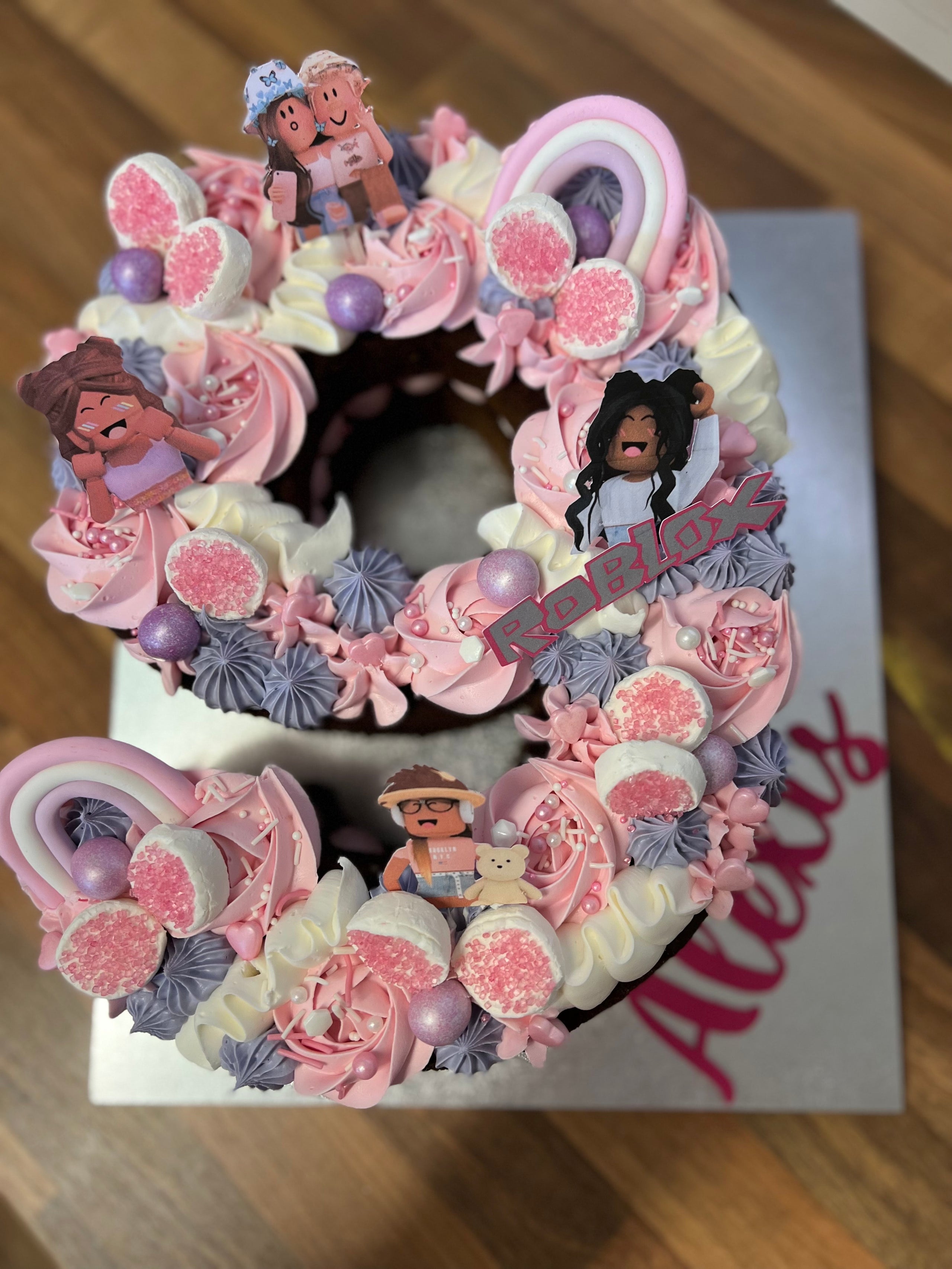 Roblox Number Cake | Cupcake Baby